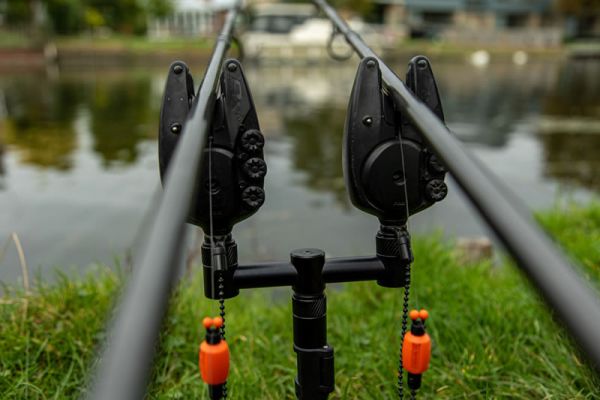 Fox Black Label QR Buzzer Bars - 2 Rod Narrow - Johnson Ross Tackle